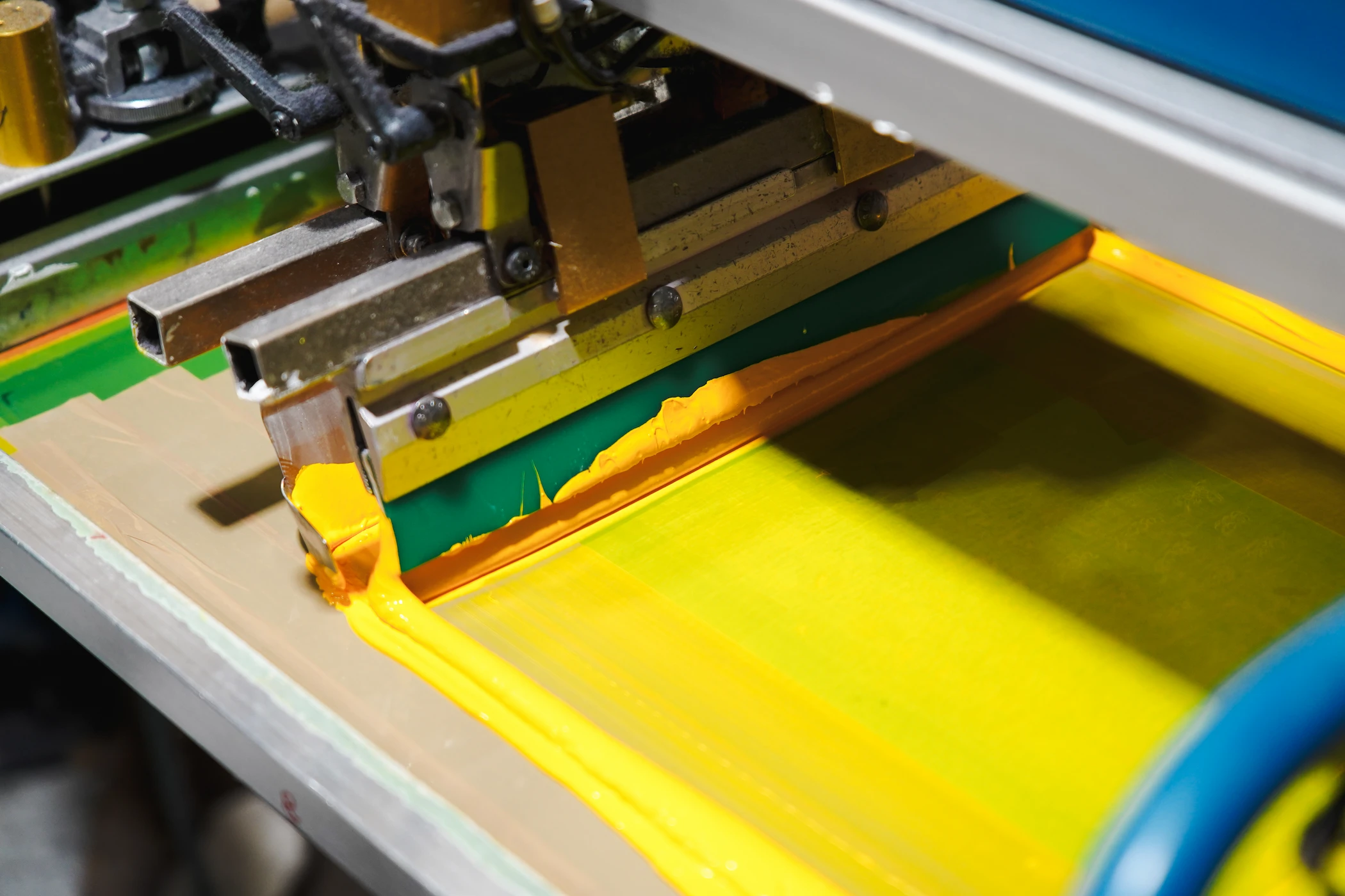 Servicio Serigrafía Textil: Camisetas, Sudaderas, Polos | Logotamp 🌈
